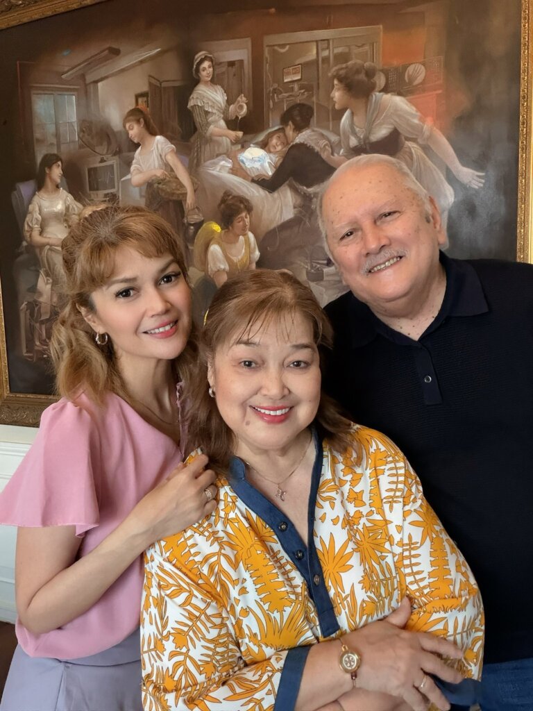 Latest Updates – DonnaCruz.com – Website of Donna Cruz